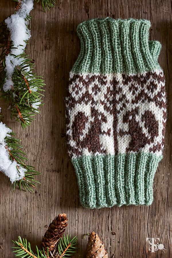 Maja's Swedish Mittens - Needlepoint Joint